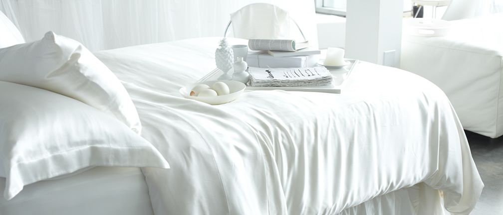 100% Pure Silk Bedding In Canada | Allergy Free Bedding – Luxeport